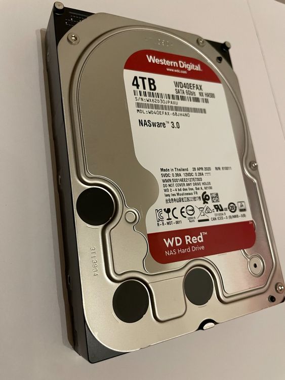 WD RED 4TB NAS Hard Drive in Top Zustand (Gebraucht) in für CHF 40.9 ...