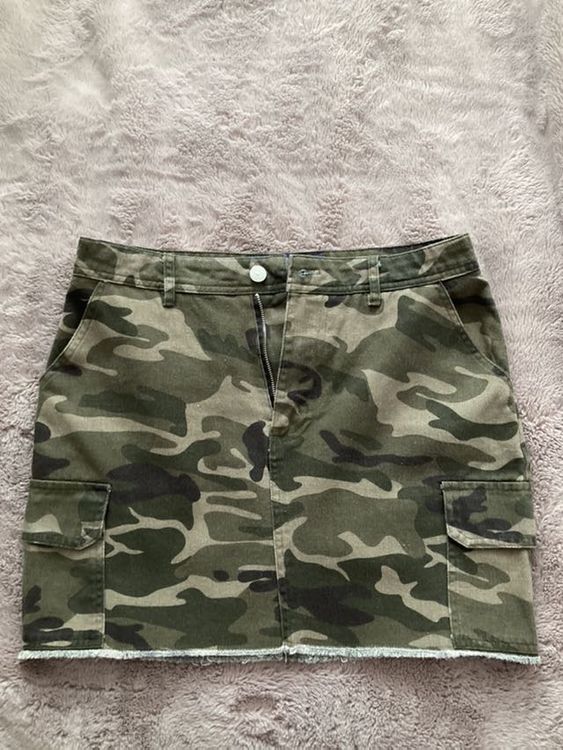 Jupe courte style cargo militaire (Neu (gemäss Beschreibung)) in Le ...