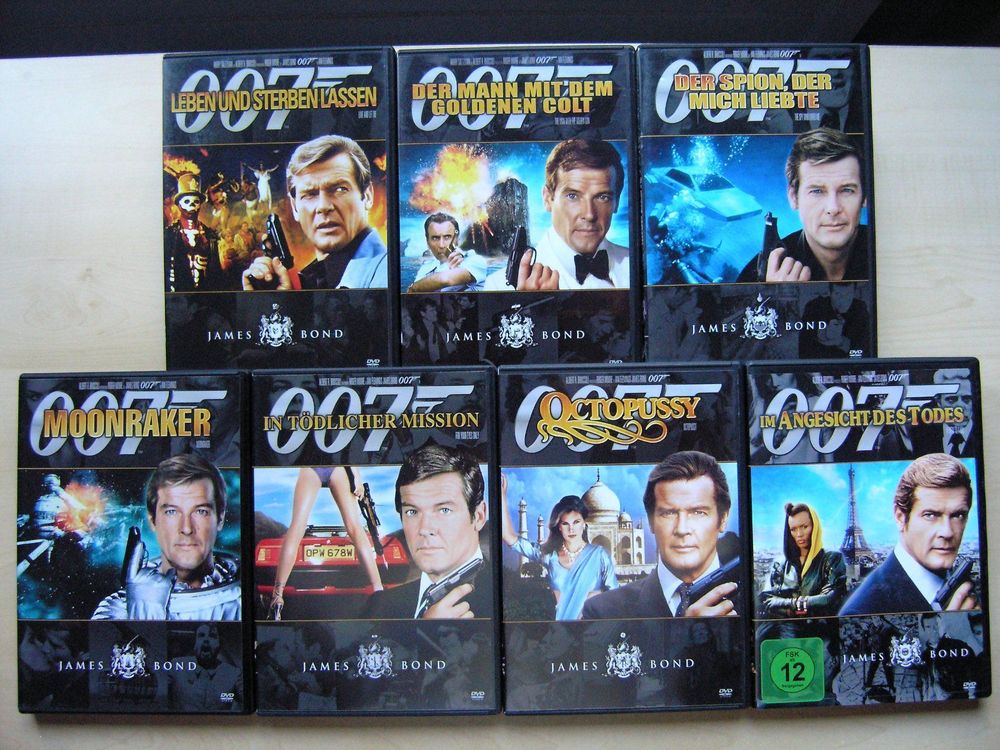 007 JAMES BOND ROGER MOORE EDITION (Gebraucht) in Zuzwil SG für CHF 21 – mit Lieferung auf ...