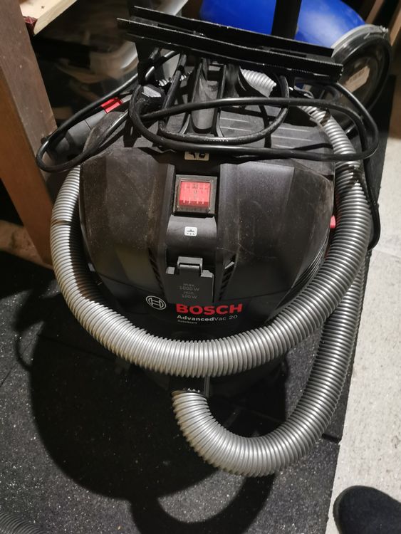 Bosch Staubsauger Advanced Vac 20 | Kaufen auf Ricardo