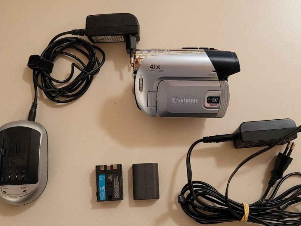 Canon Mini-DV MD215 *Garantiert Funktionsfähig mit Zubehör* | Kaufen ...