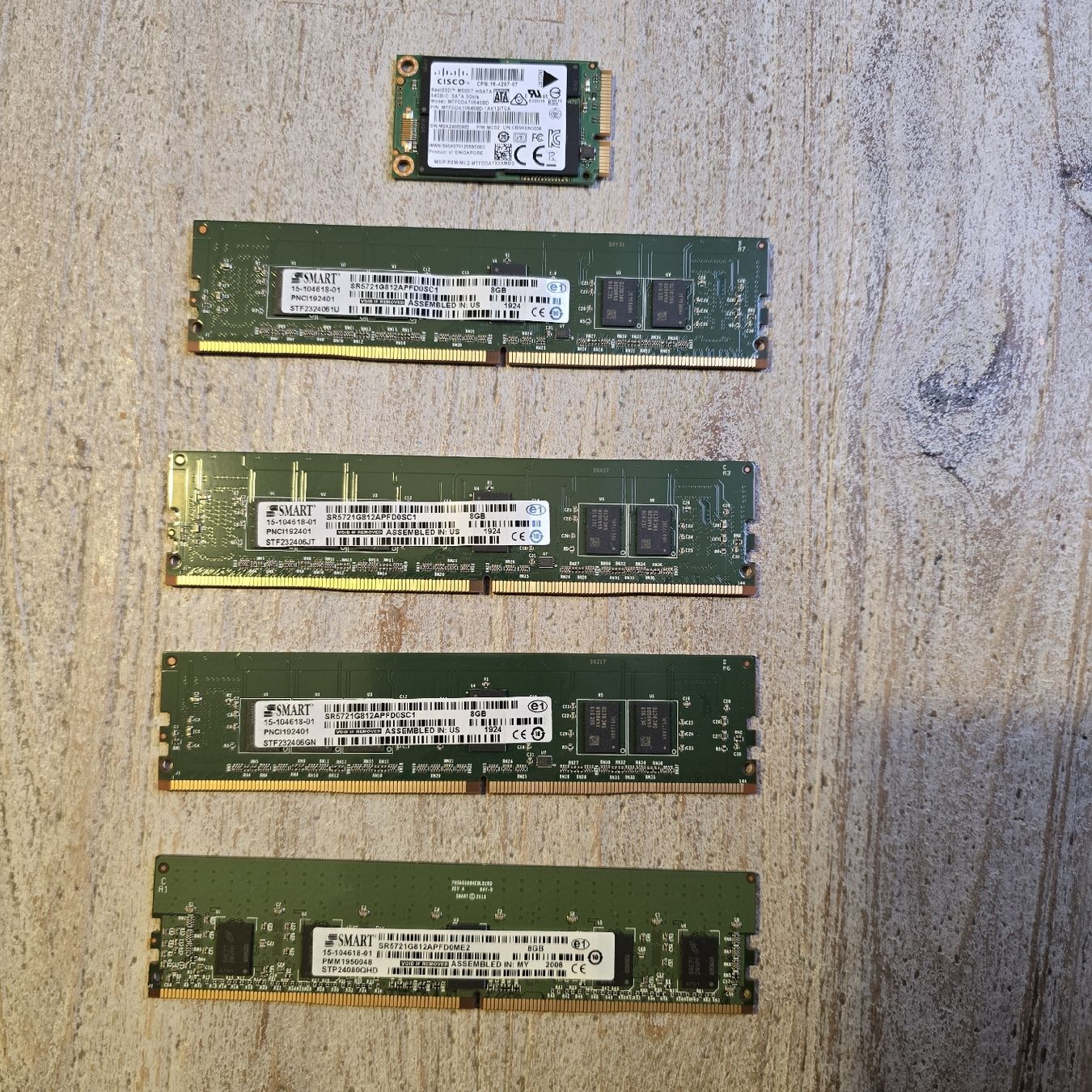 Cisco SSD mSATA 60GB und 4x 8GB Server Riegel - Top Zustand! (Gebraucht ...