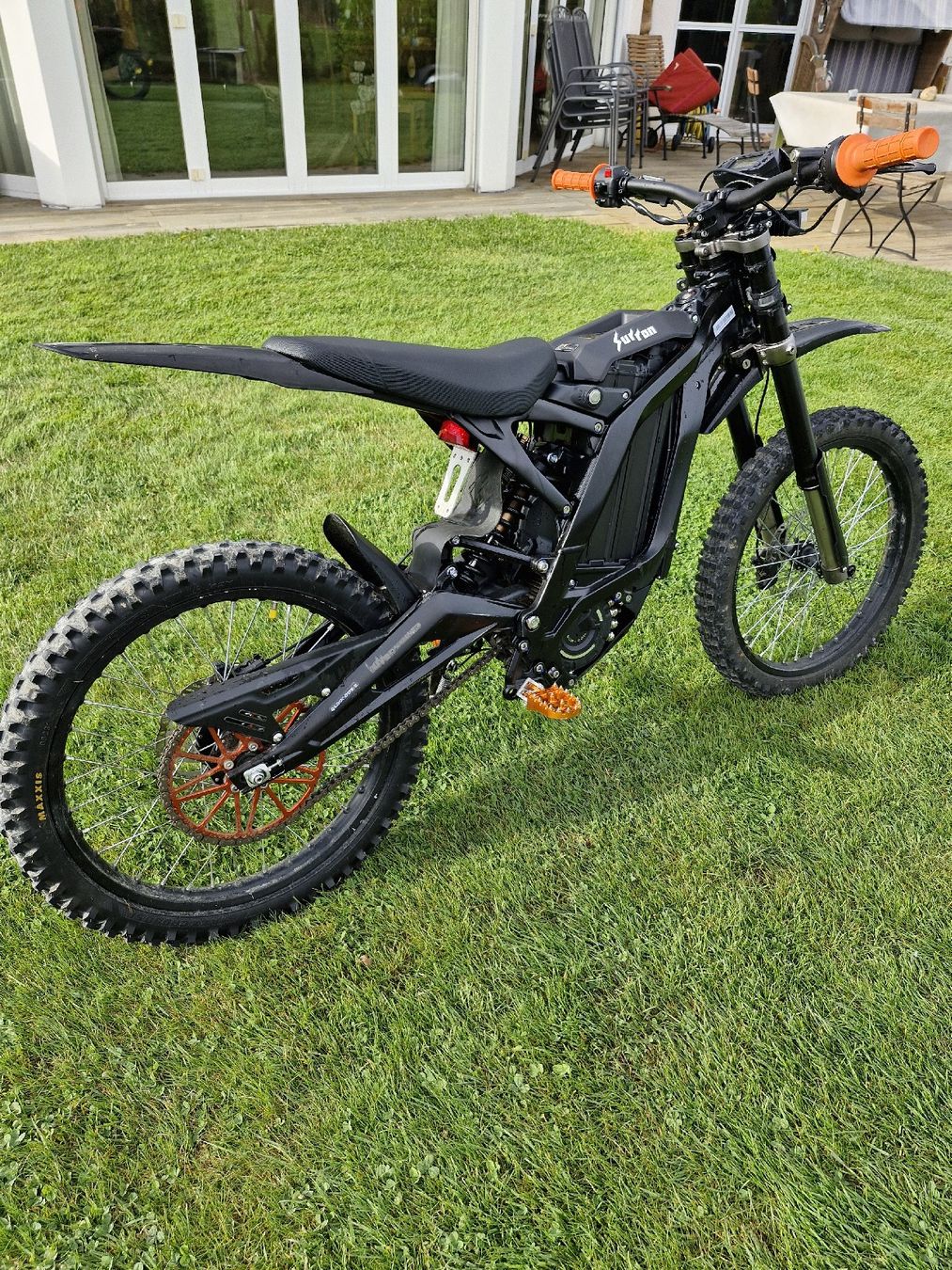 Surron Light bee (Gebraucht) in oberschrot für CHF 3500 – nur Abholung auf Ricardo kaufen