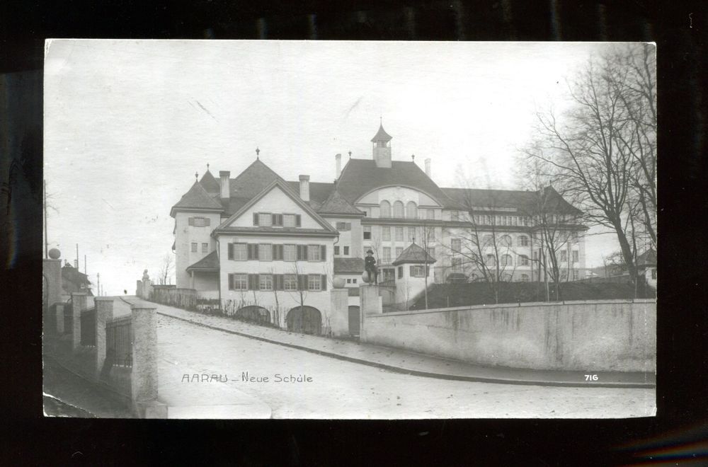 Aarau, Neue Schule (Zelglischulhaus) (Gebraucht) in Aarau für CHF 11 – mit Lieferung auf Ricardo ...
