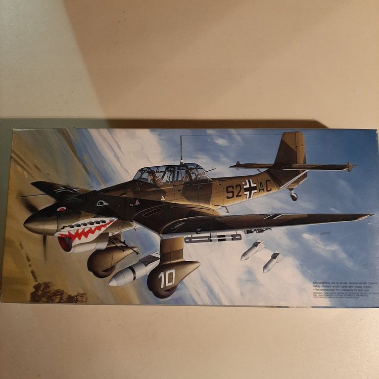 1660 ... Junkers Ju 87 B ... Fujimi 35133 (Gebraucht) in Bonstetten für ...