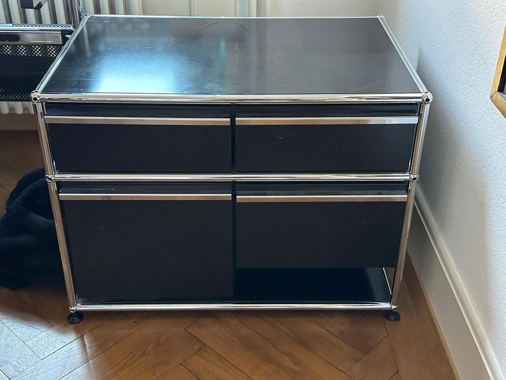 USM Haller schwarz (Gebraucht) in Olten für CHF 400 – nur Abholung auf ...
