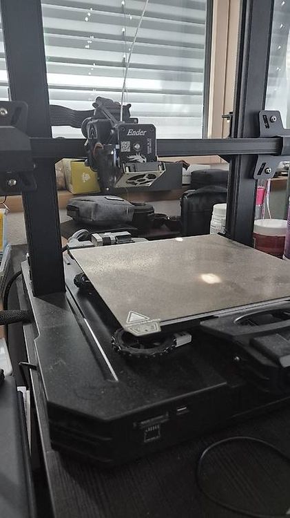 3d Drucker mit Zubehör (Gebraucht) in Kerns für CHF 100 – nur Abholung auf Ricardo kaufen