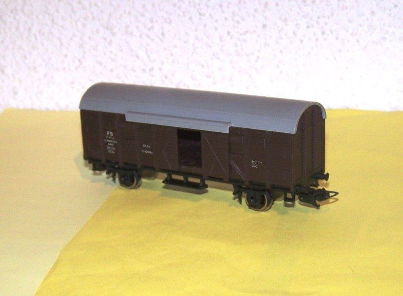 Lima 3101-FS Geschlossener Güterwagen Typ F, Metallräder (Gebraucht) in ...