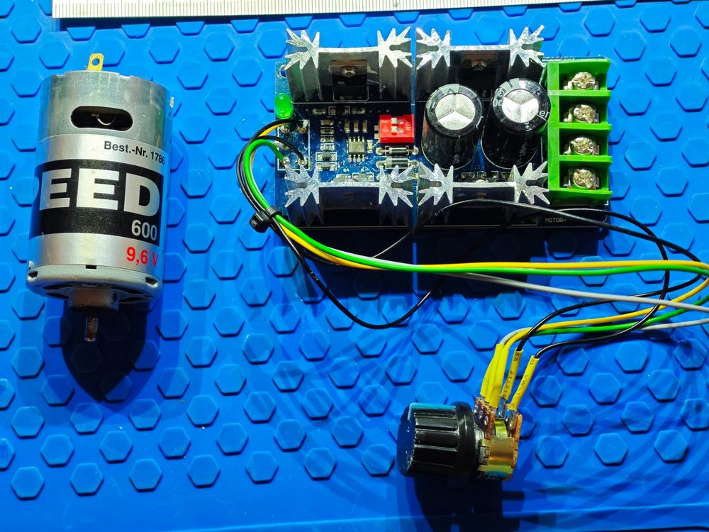 Elektronikteile für Bastler / Modellbauer (Gebraucht) in ...