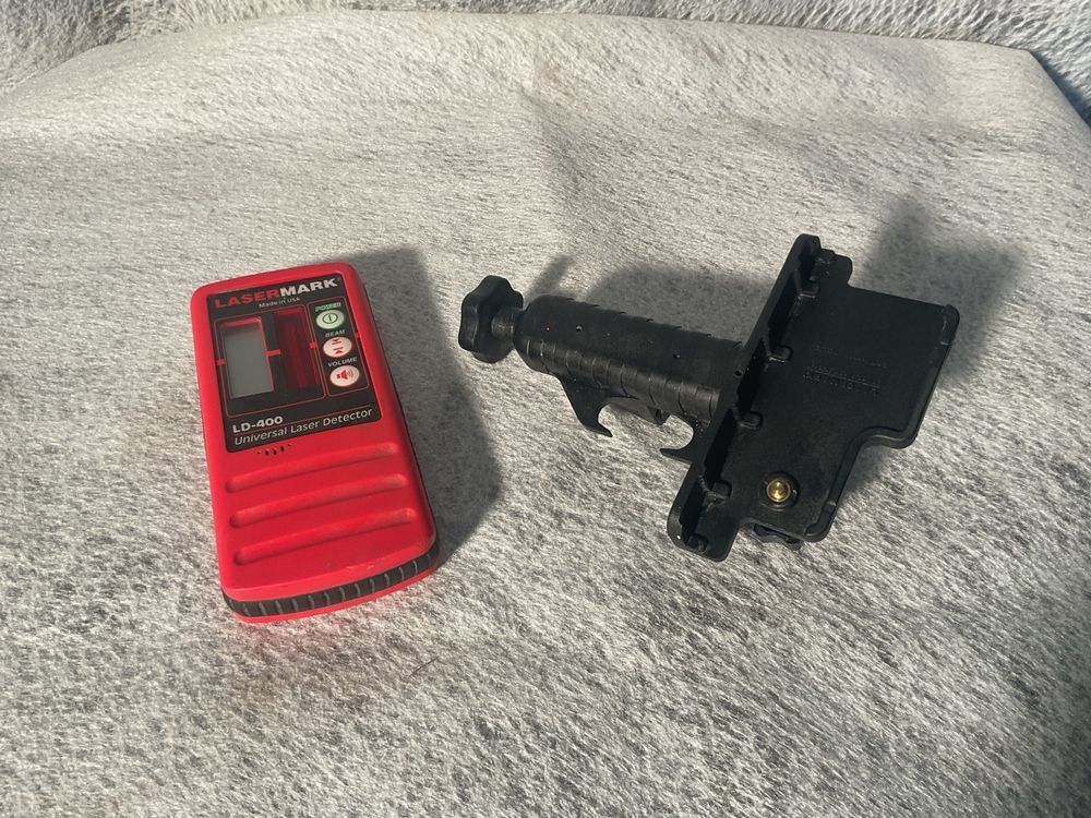 Zweineigungslaser LaserMark LM700-3/4 (Leica) mit Empfänger (Gebraucht ...