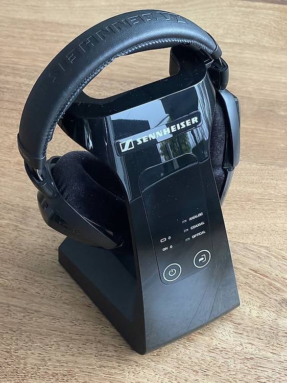 Sennheiser RS 220 Audiophiles Digitales Funkkopfhörer System | Kaufen ...