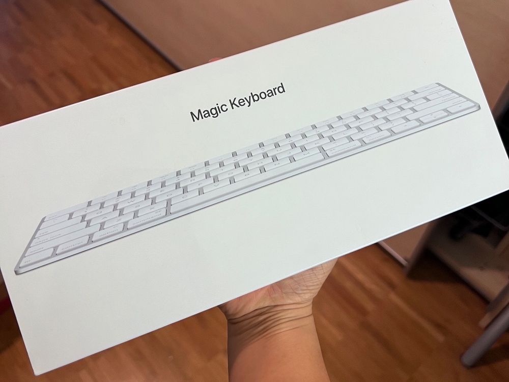 Apple Magic Keyboard MLA22SM/A Swiss Layout | Kaufen auf Ricardo