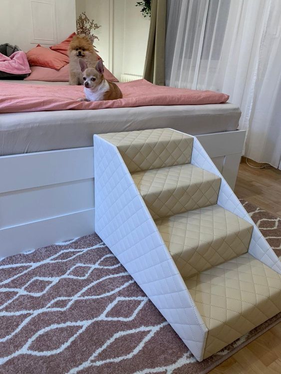 Hundetreppen fürs Bett, Boxspringbett (Neu und originalverpackt) in ...