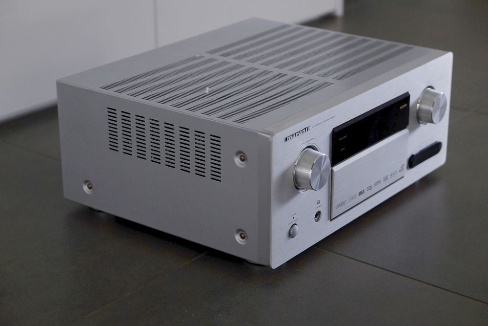 Marantz SR 8002 A/V Receiver (Defekt) in Pfäffikon SZ für CHF 83 – nur ...