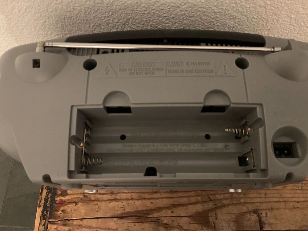 Philips AZ1310 CD Soundmaschine Bass Ref (Gebraucht) in Dürnten für CHF ...