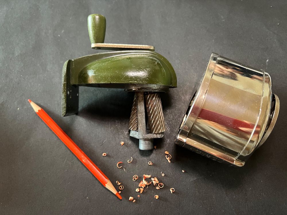 Alter Bleistiftspitzer Boston KS von 1955 (Gebraucht) in Basel für CHF ...