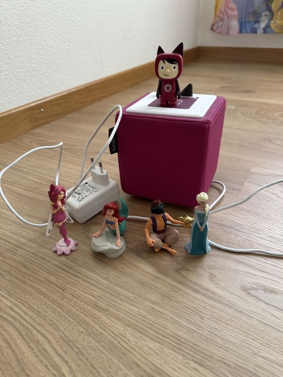 Toni Box plus 4 Figuren (Gebraucht) in St. Gallen für CHF 90 – mit ...