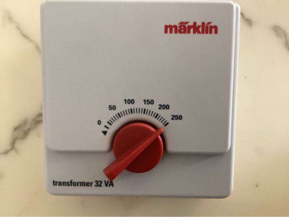 MÄRKLIN TRANSFORMER 32 VA (Neu (gemäss Beschreibung)) in Zürich für CHF ...