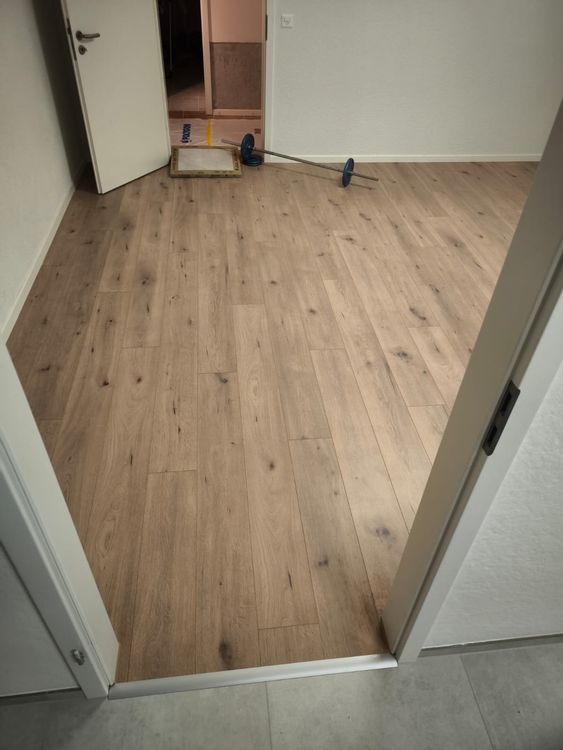 Laminat Dielen Eiche 12 mm mit XL Länge von 1845 mm (Neu und ...