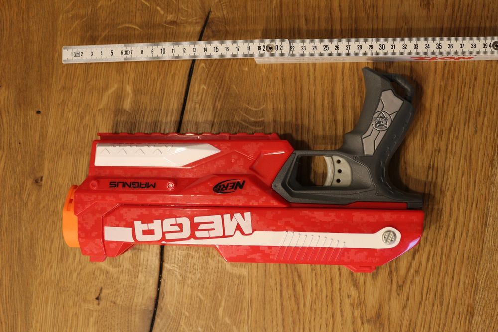 Nerf MEGA Magnum mit 3er Magazin | Kaufen auf Ricardo