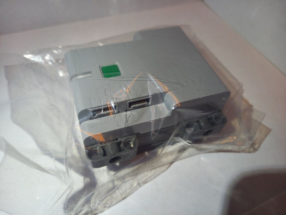 Lego control+ hub 88012 (Neu und originalverpackt) in Lodrino für CHF ...