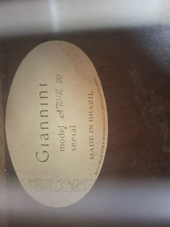 Gitarre Medium für Kinder ab 8 Jahren (Gebraucht) in Kriens für CHF 25 – nur Abholung auf ...