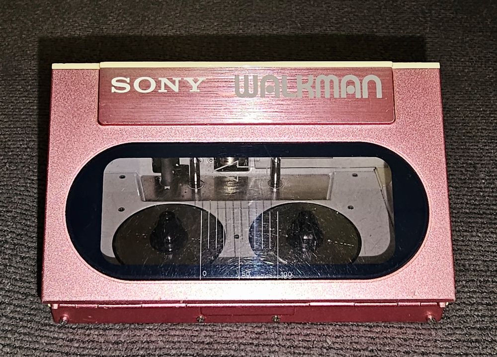 SONY"WM-20" rare walkman (Defekt) in LAUSANNE für CHF 99 – mit ...