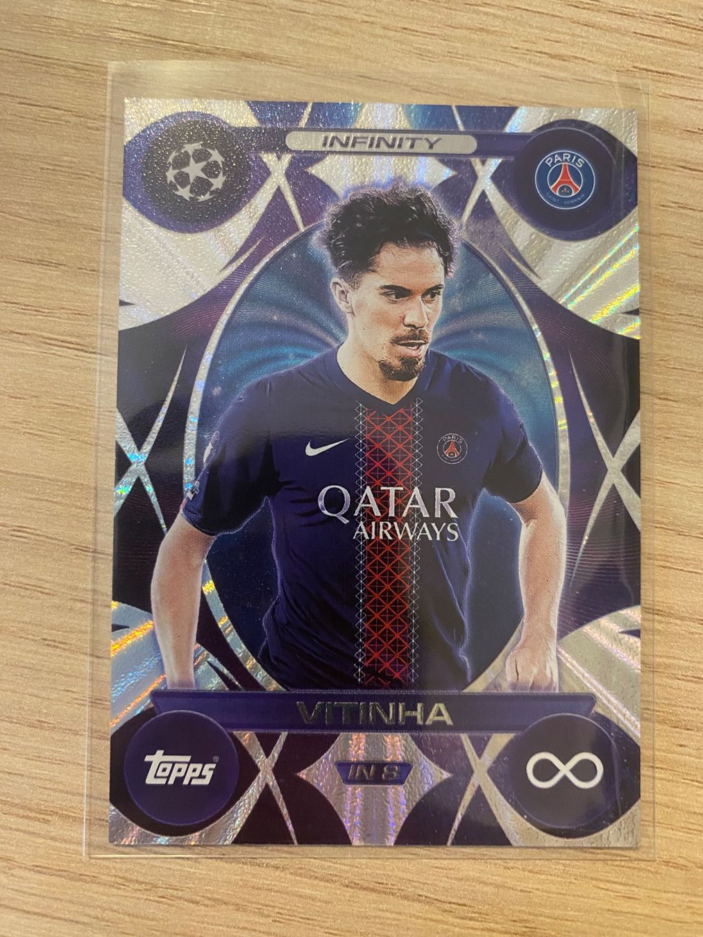 Topps Match Attax 25/26 Vitinha Infinity IN 8 (Neu (gemäss Beschreibung ...