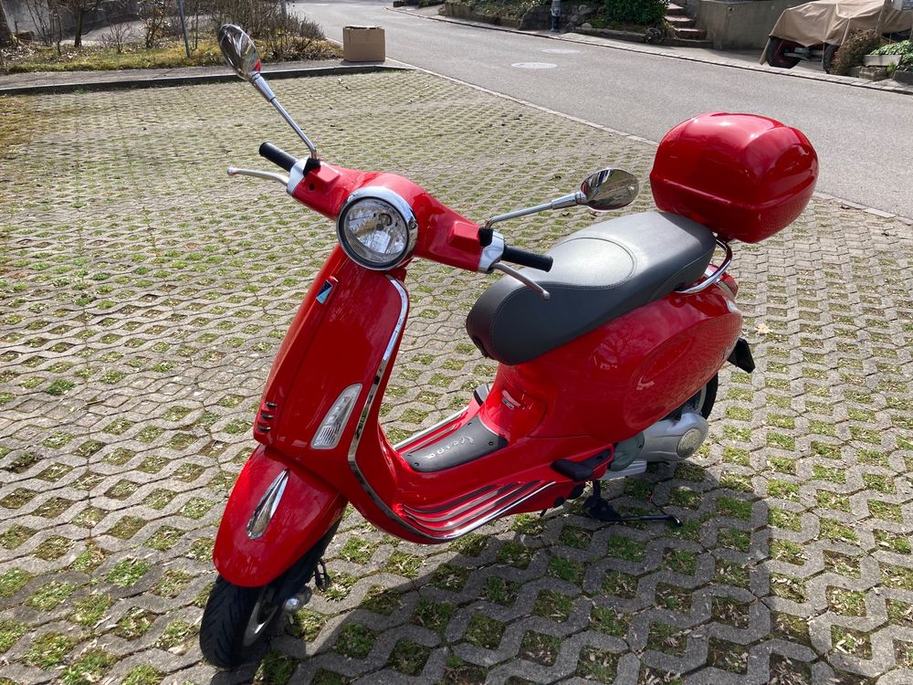 Piaggio Vespa Primavera 125 (Gebraucht) in Rafz für CHF 1900 – nur Abholung auf Ricardo kaufen