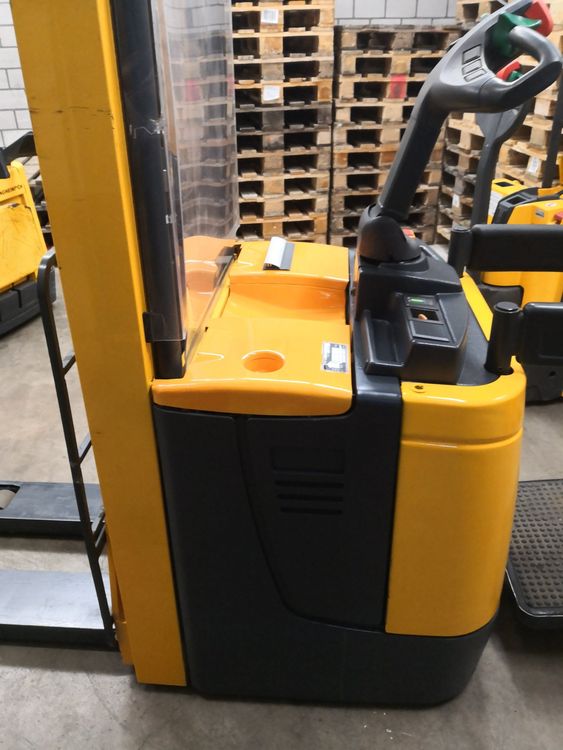 Jungheinrich ERC 214 | Kaufen auf Ricardo