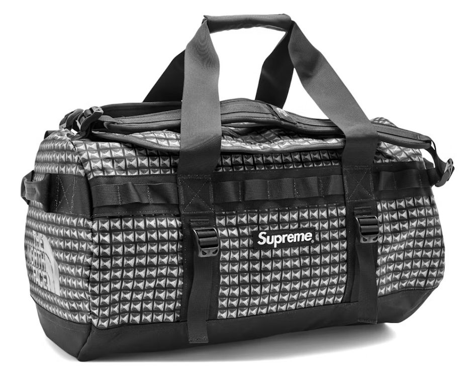 Supreme x The North Face Base Camp Duffle Bag (Gebraucht) in Montagnola ...