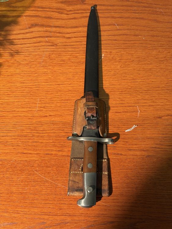 SWISS BAYONET FOR THE 1889 MODEL (Gebraucht) in Lausanne für CHF 150 ...