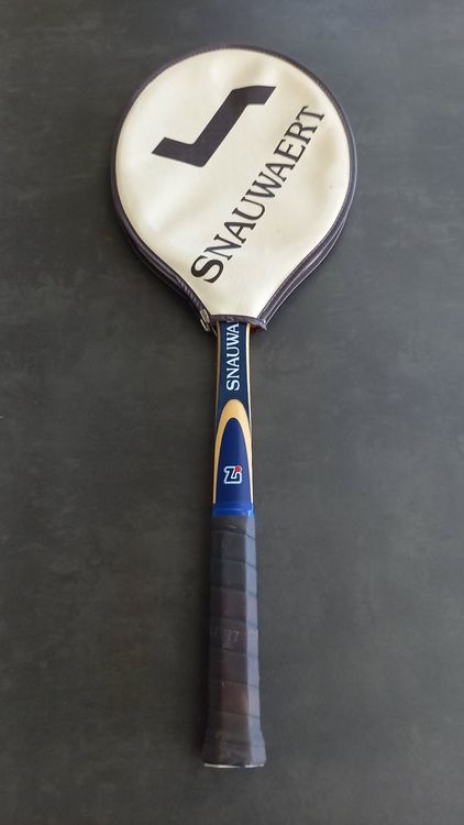 Tennis Racket Snauwaert (Vintage 80er Jahre) (Gebraucht) in Eglisau für ...