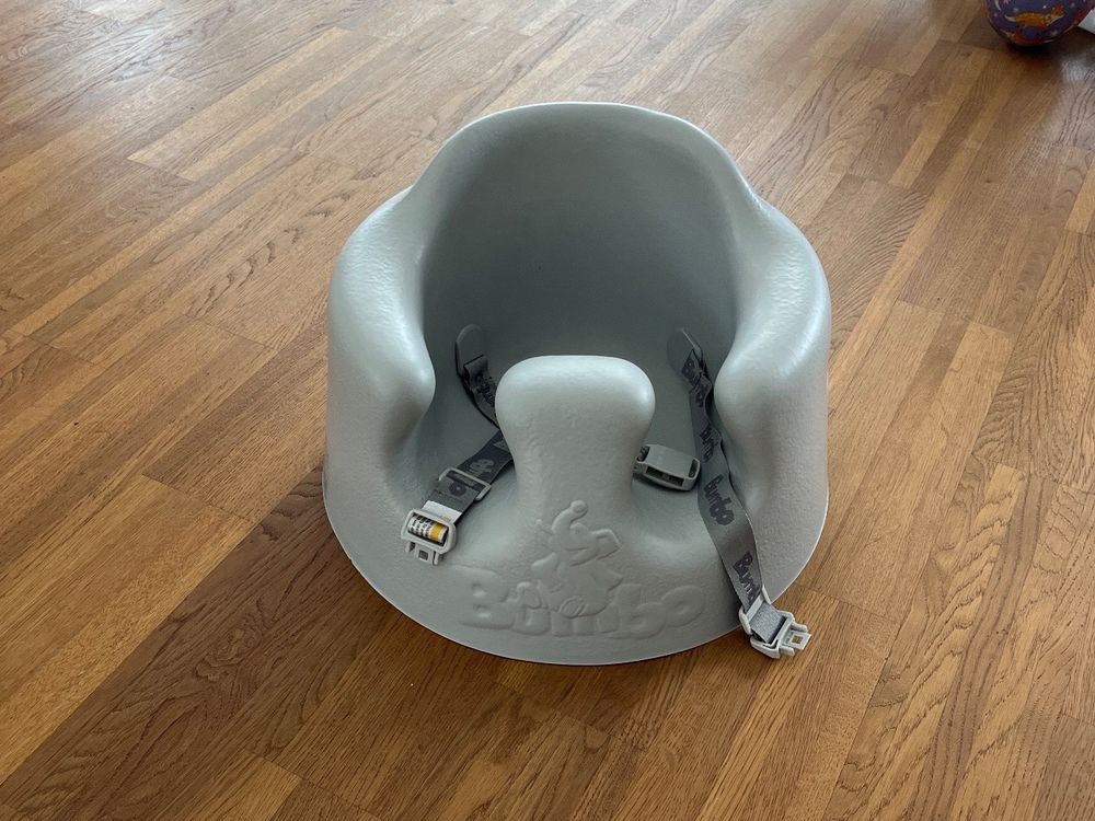 Bumbo Sitzerhöhung Floor Seat Cool Grey | Kaufen auf Ricardo