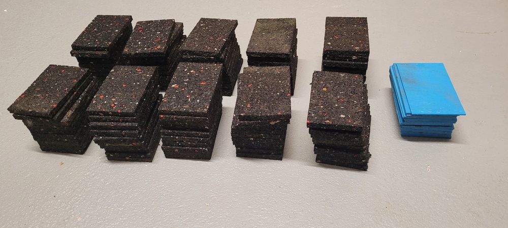 Isopad (100 Stk) und Ausgleichplatten (23 Stk) für Terrasse (D'occasion ...