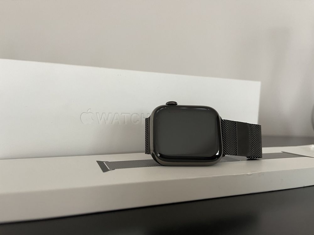 Apple Watch Series 7 Graphite Stainless Steel 45mm | Kaufen auf Ricardo