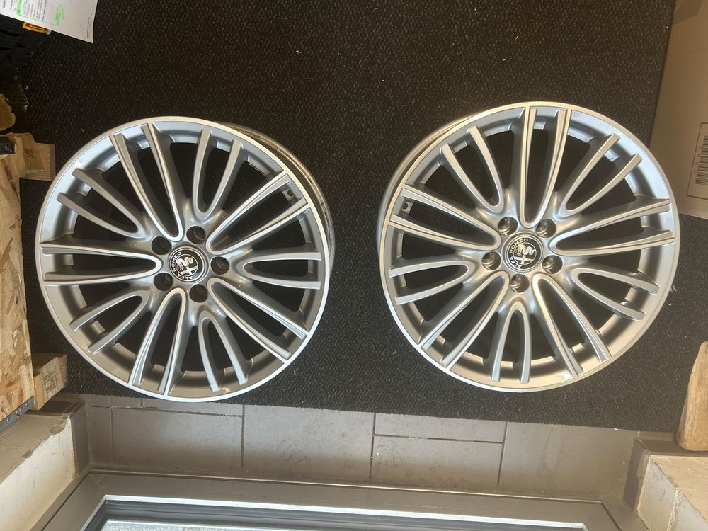 Alfa Romeo Giulia 2x Original Felgen (Gebraucht) in Baden für CHF 100 ...
