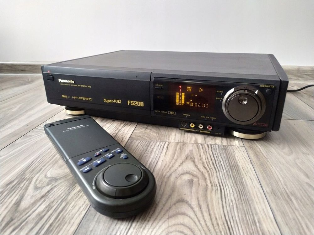 Panasonic NV FS 200 EG S-VHS High-End Videorecorder | Acheter sur Ricardo