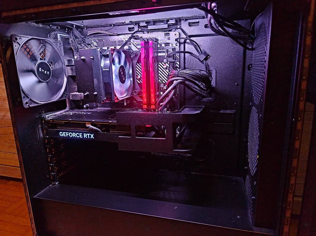 HP Omen (i7-14700F + 16GB + 1TB + RTX 4060 Ti 8GB) +Garantie (Gebraucht ...