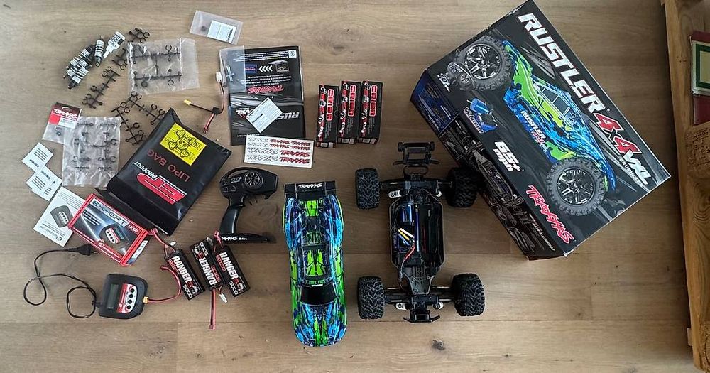 Stadium Truck Rustler 4x4 VXL Grün, ARTR, 1:10 (Gebraucht) in Schliern ...