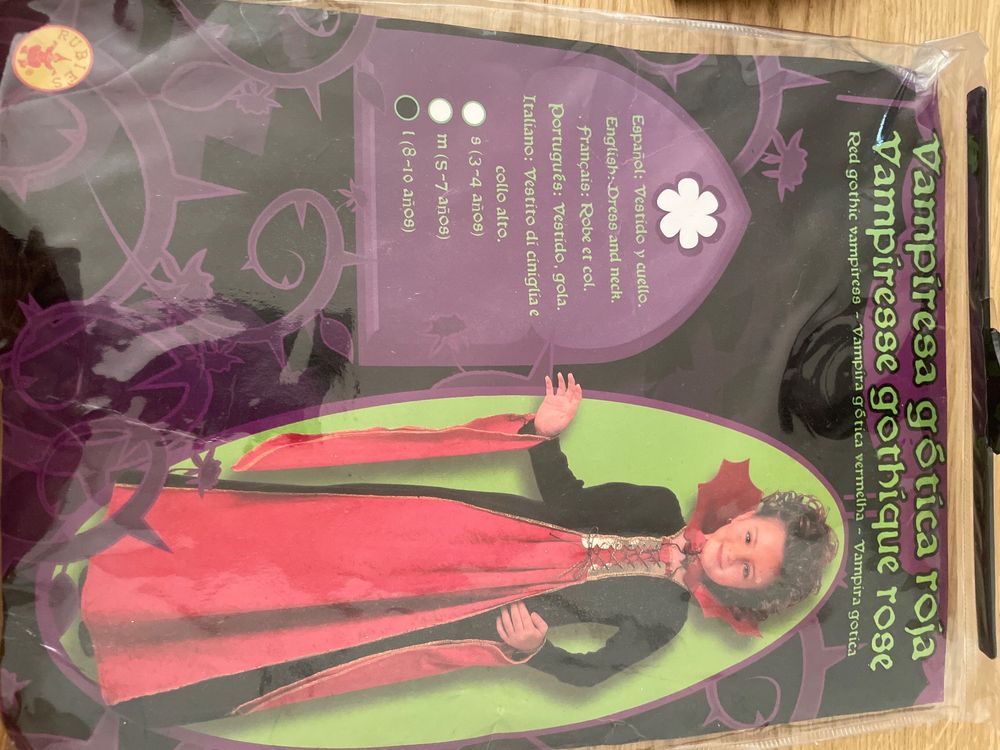 Vampirin Costume (Gebraucht) in Cham für CHF 15 – mit Lieferung auf ...