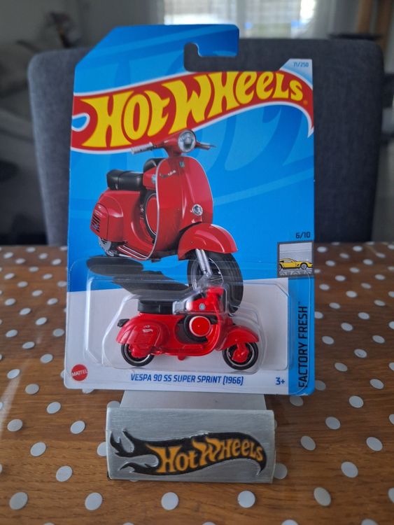 Hot Wheels Factory Fresh 2024 Vespa 90 SS Super Sprint 6/10L (Neu und ...