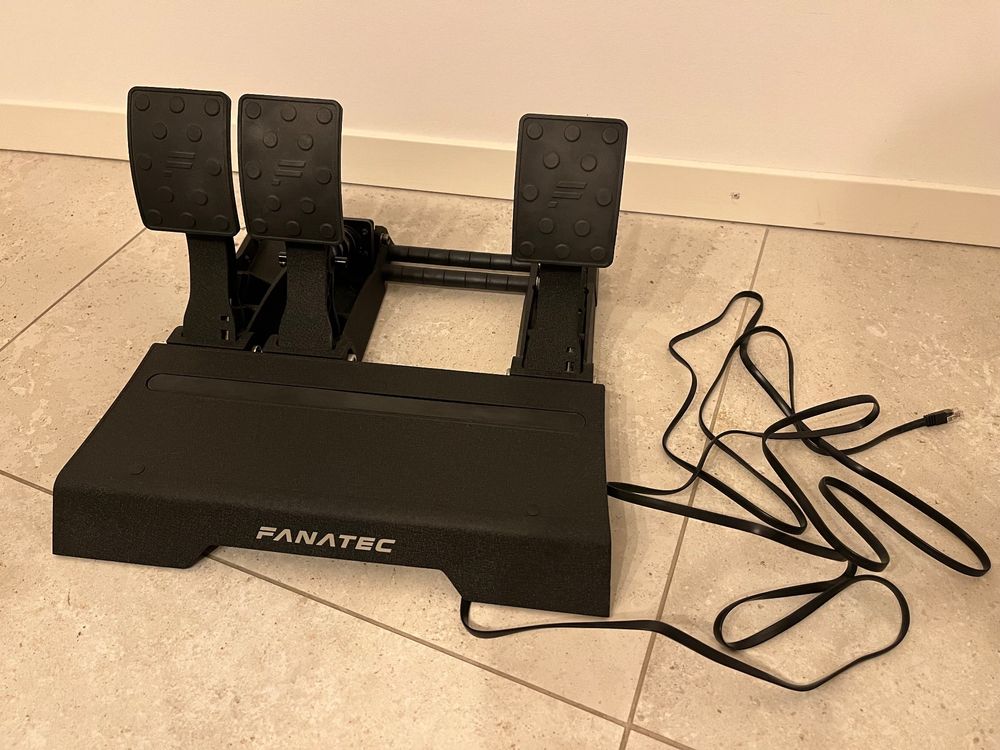 Fanatec - CSL Elite Pedals V2 - pédalier simracing (Gebraucht) in ...
