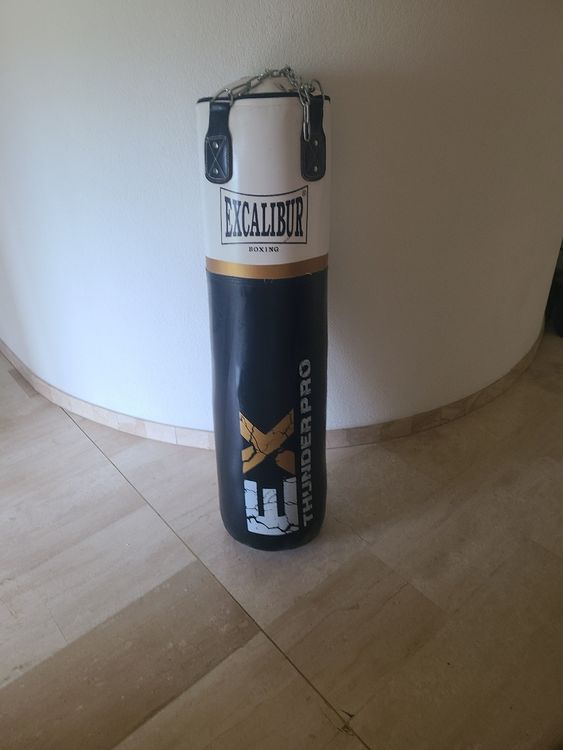 Boxsack und Boxbirne mit Halterung (Neu (gemäss Beschreibung)) in ...