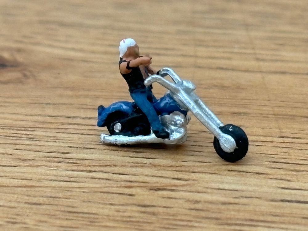 G307 Selten: Motorrad mit Figur (Spur N) (Neu (gemäss Beschreibung)) in ...