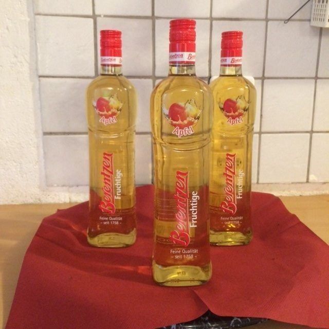 3 Flaschen Apfelkorn/Das Kultgetränk AUS DEM RHEINLAND....!! (Gebraucht ...