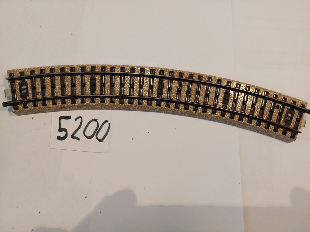 Märklin 5200 Parallelkreis 437,4 mm, 30° | Kaufen auf Ricardo