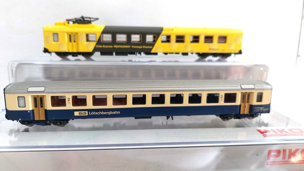 Piko 2 er Set SBB / BLS Restaurant Chäs-Express und BLS 2.Kl (Neu und originalverpackt) in ...
