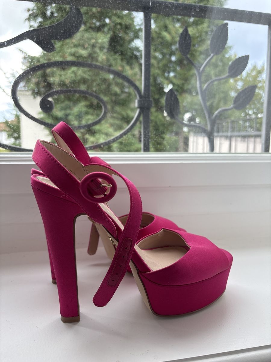 Kurt Geiger London Pink Heels (D'occasion) à Zürich pour CHF 57 – avec ...