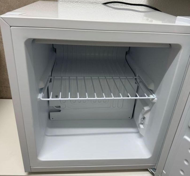 Mio Star Tiefkühlschrank klein (Gebraucht) in Bévilard für CHF 50 – nur ...